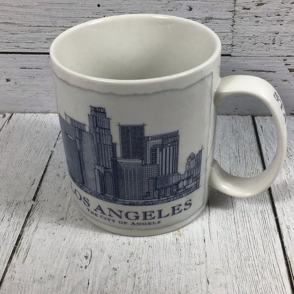 Starbucks | Dining | 208 Starbucks Los Angeles The City Of Angels ...